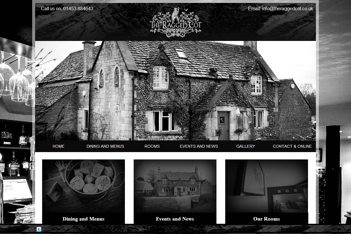 Contact & Online Booking : The Ragged Cot