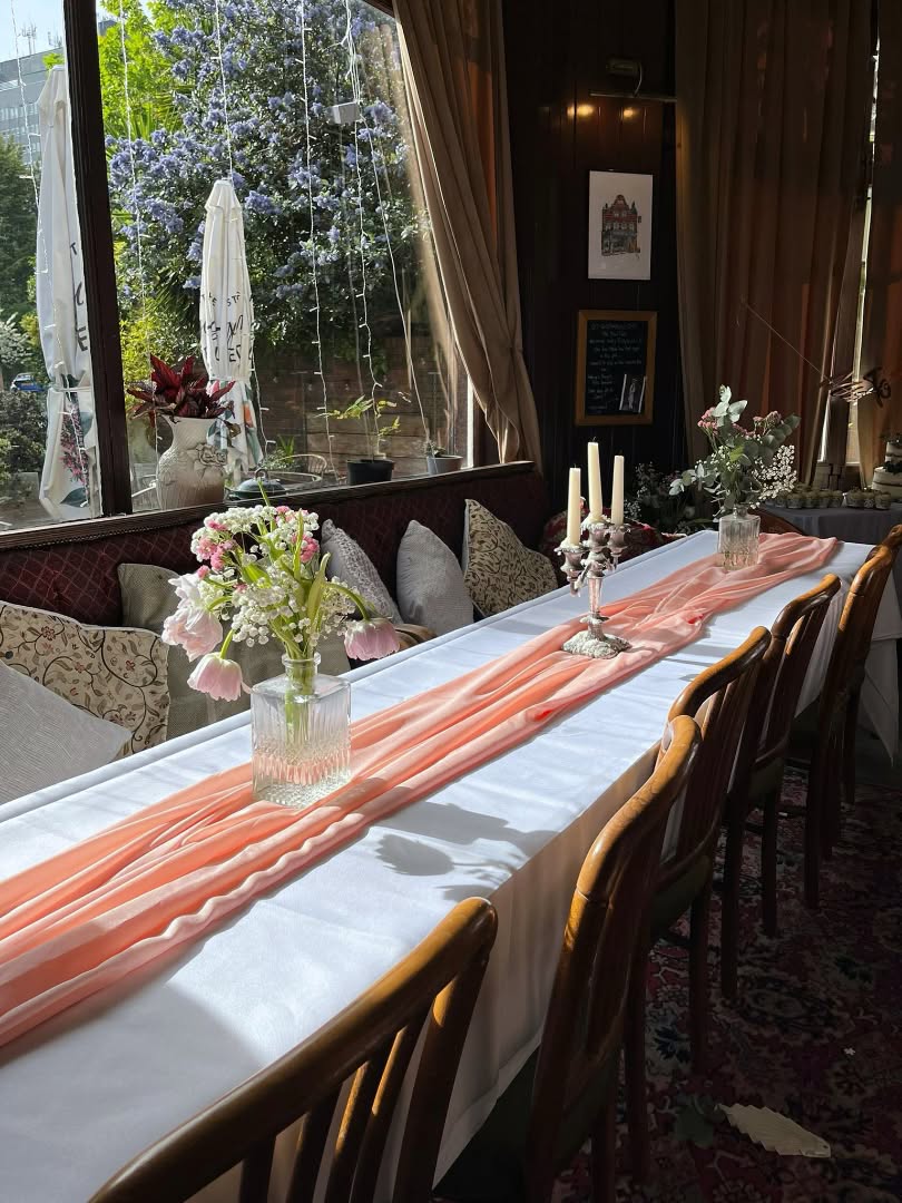 The Pear Tree Fulham : Rich in character, traditional pub