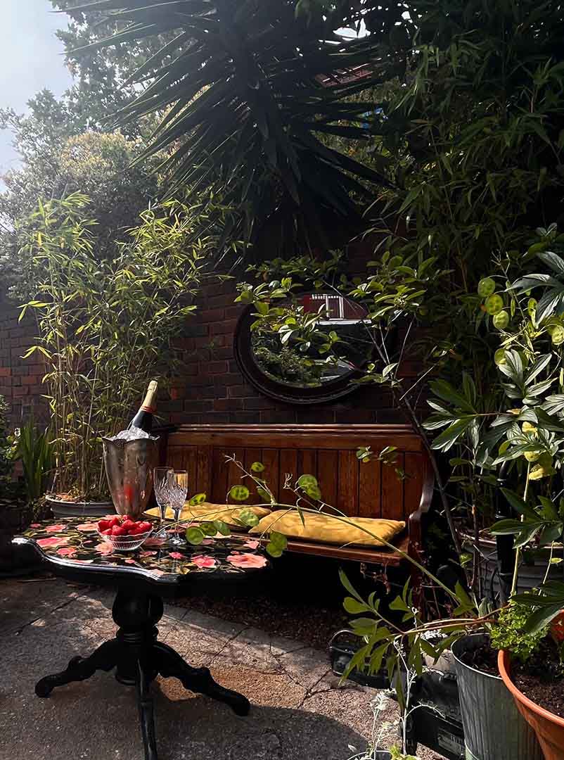 The Pear Tree Fulham : Rich in character, traditional pub